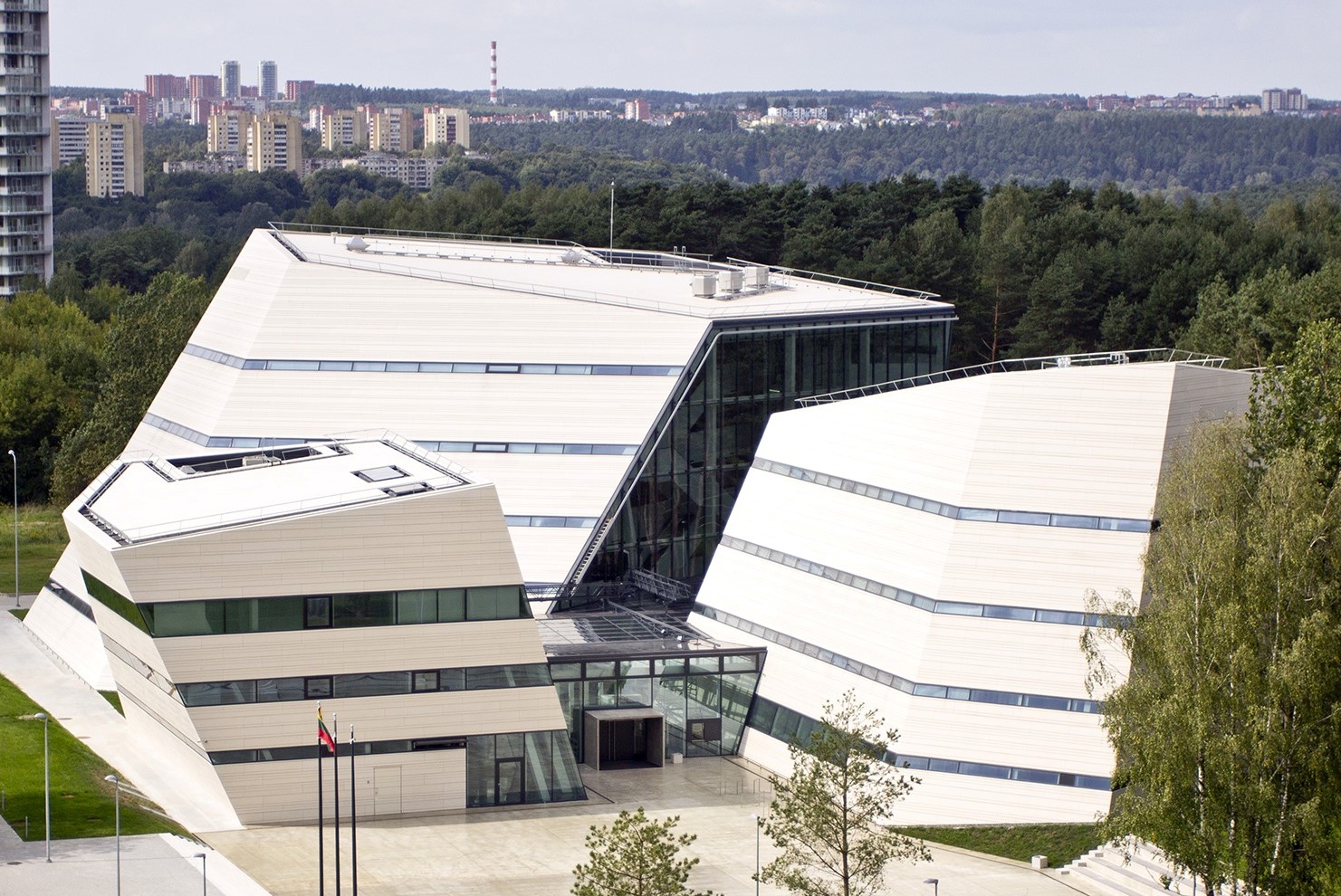 The International Experts’ Commission highly appreciates the scientific ...